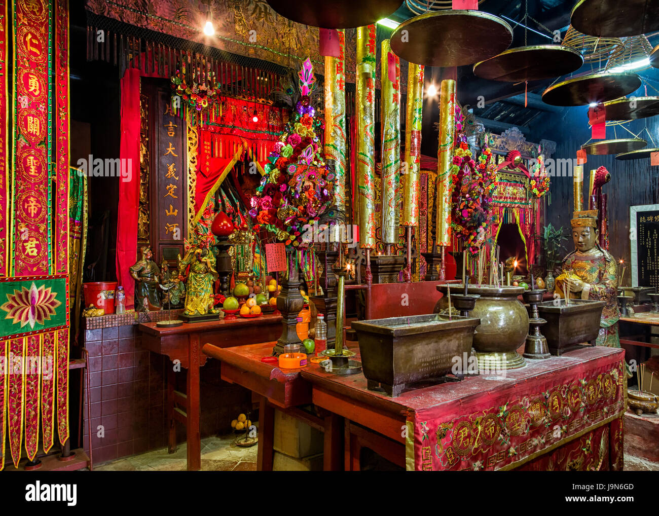 Buddhist Kwan Tai Temple At Tai O in Hong Kong Stock Photo - Alamy
