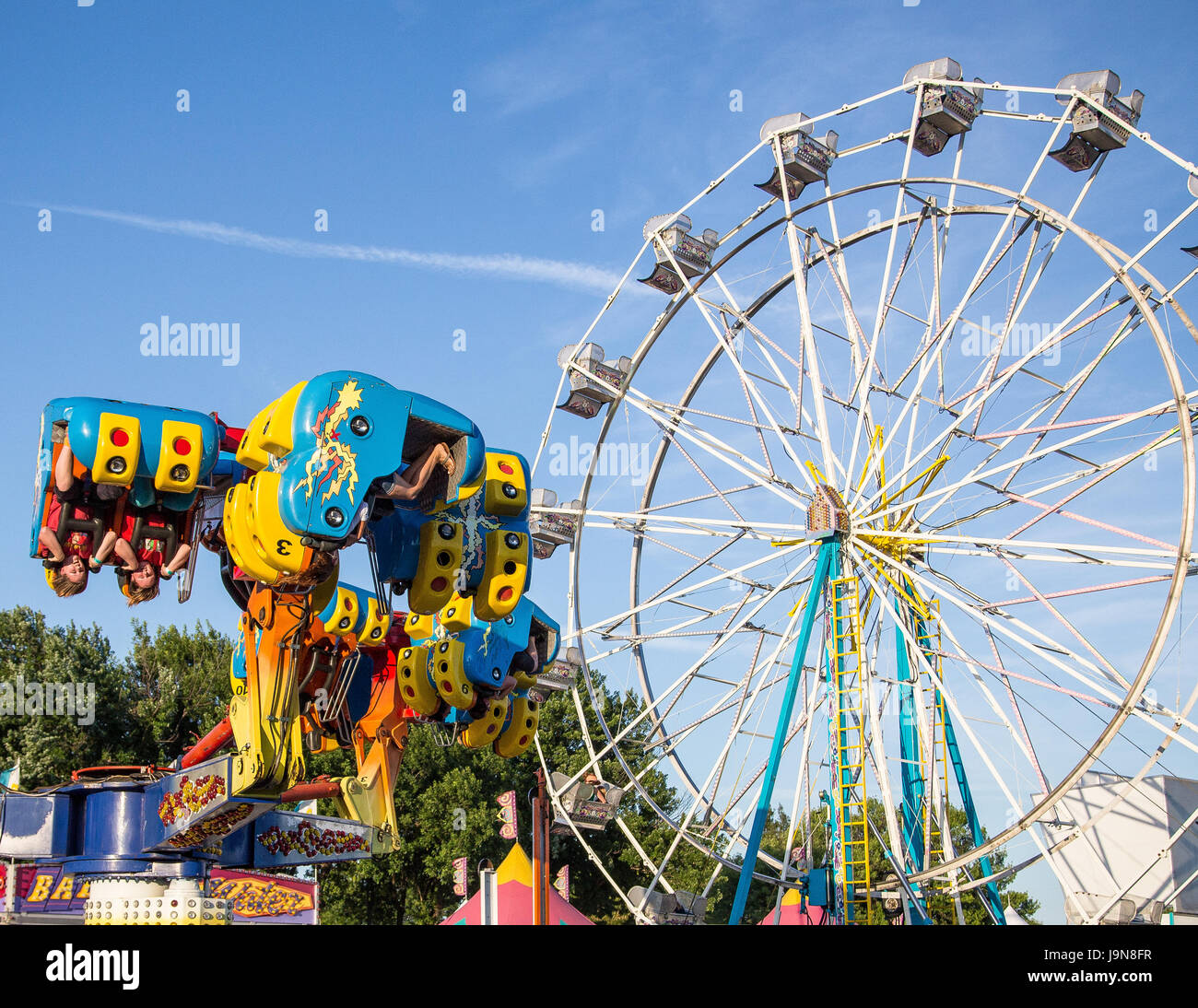 Popular ride at the county fair Stock Photo - Alamy