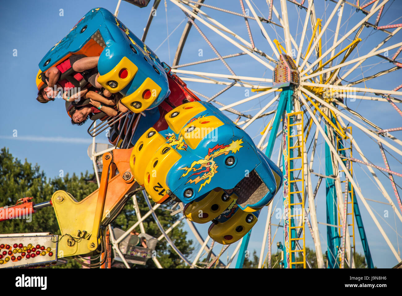 Popular rides at the county fair Stock Photo - Alamy