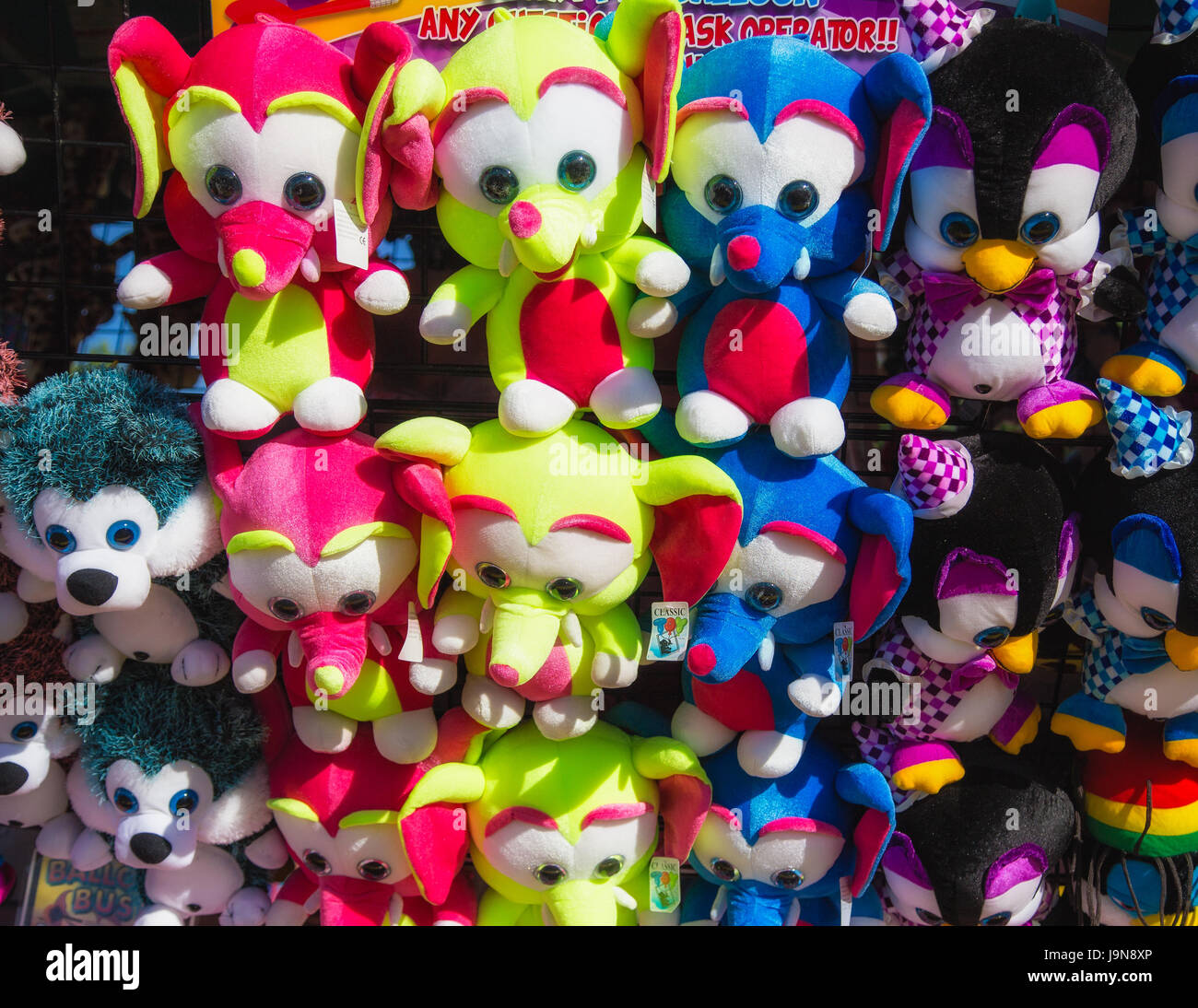 Prizes on the midway at the county fair Stock Photo - Alamy