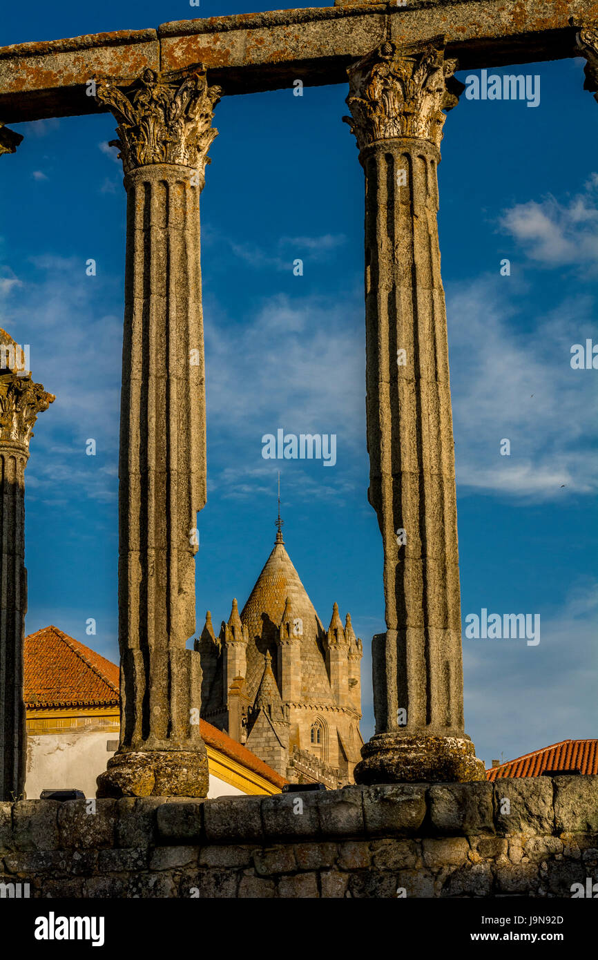 Medieval times architecture hi-res stock photography and images - Alamy