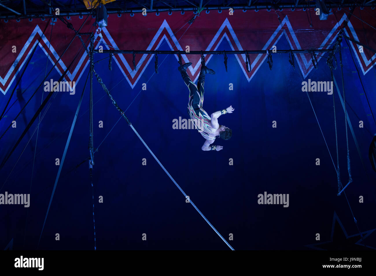 Trapeze Performer High Resolution Stock Photography and Images - Alamy