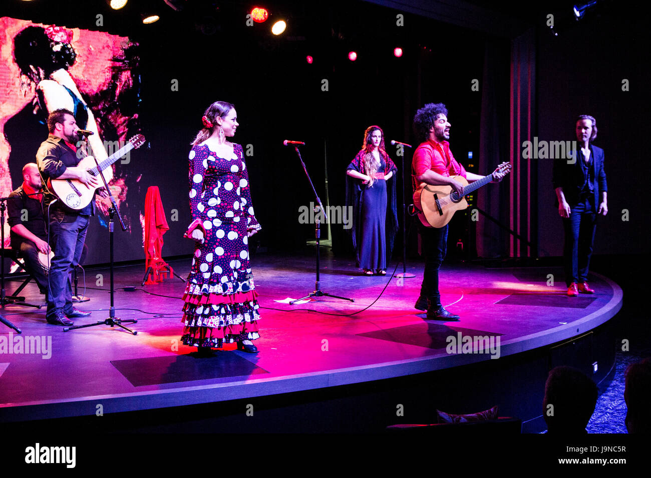 La Rumba Catalana, a Barcelona-based group of Catalan gypsy artists ...