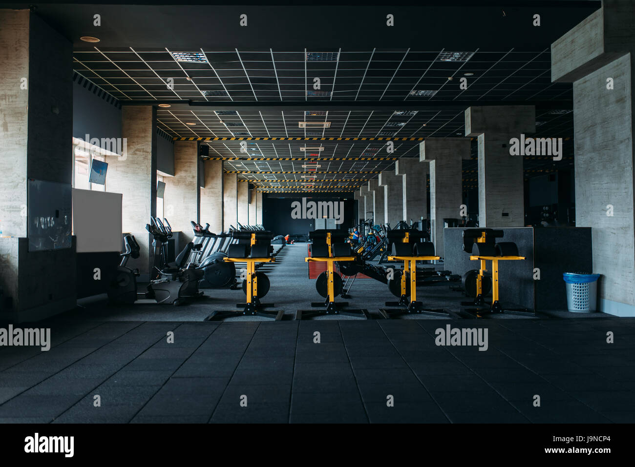 Fitness club interior hi-res stock photography and images - Alamy