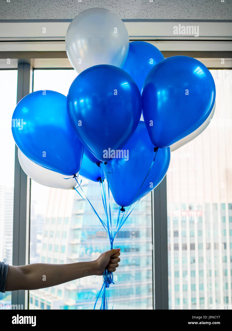 Ballons hi-res stock photography and images - Alamy