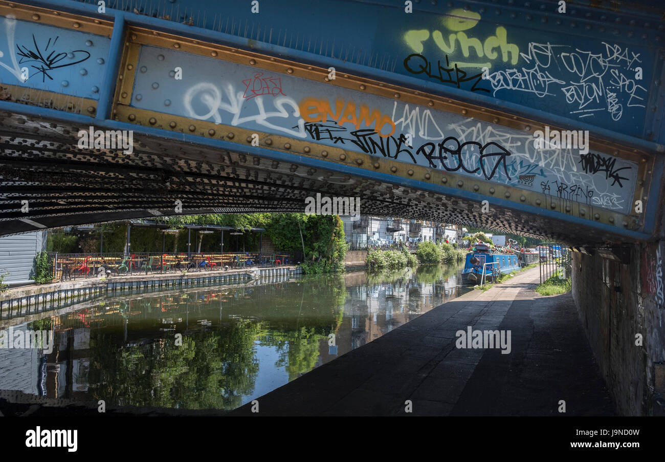 Paddington canal arm bridge hi-res stock photography and images - Alamy