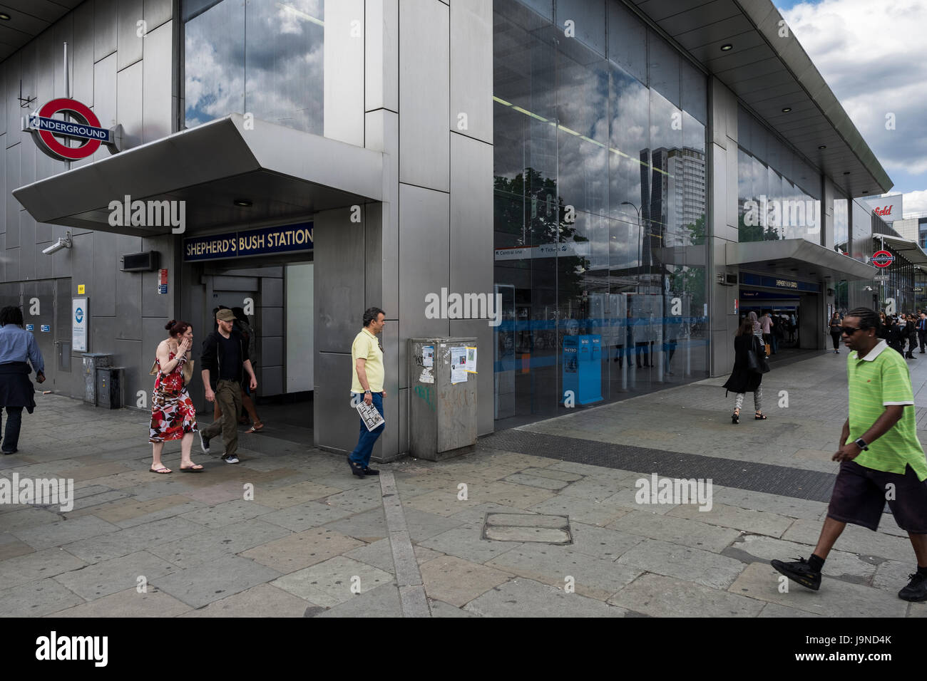 Shepherds Bush station Stock Photo - Alamy