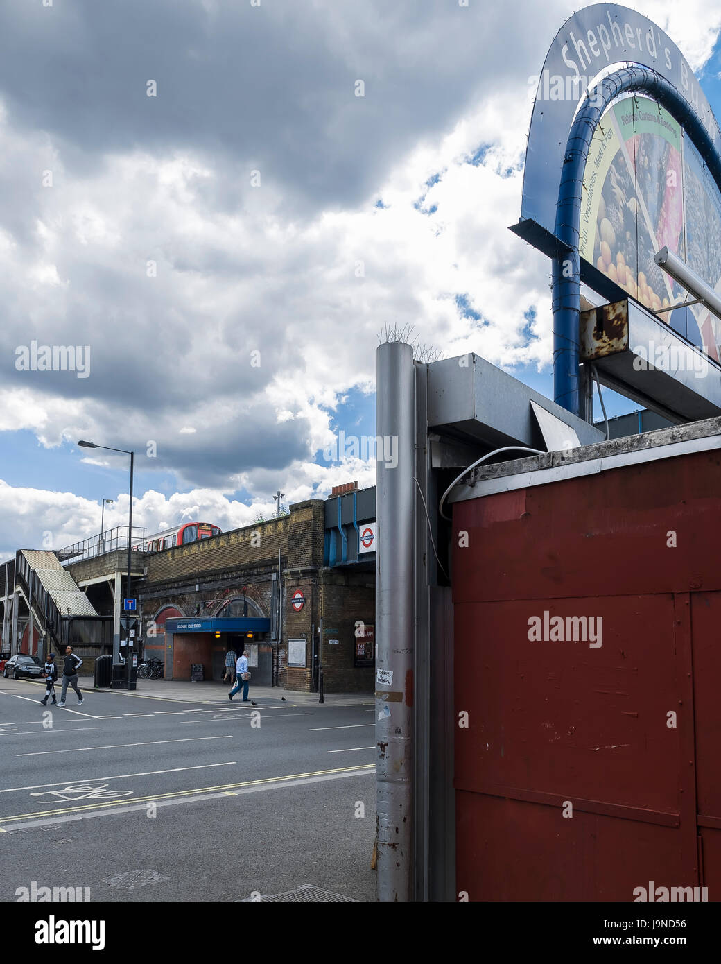 Goldhawk Road tube Stock Photo - Alamy