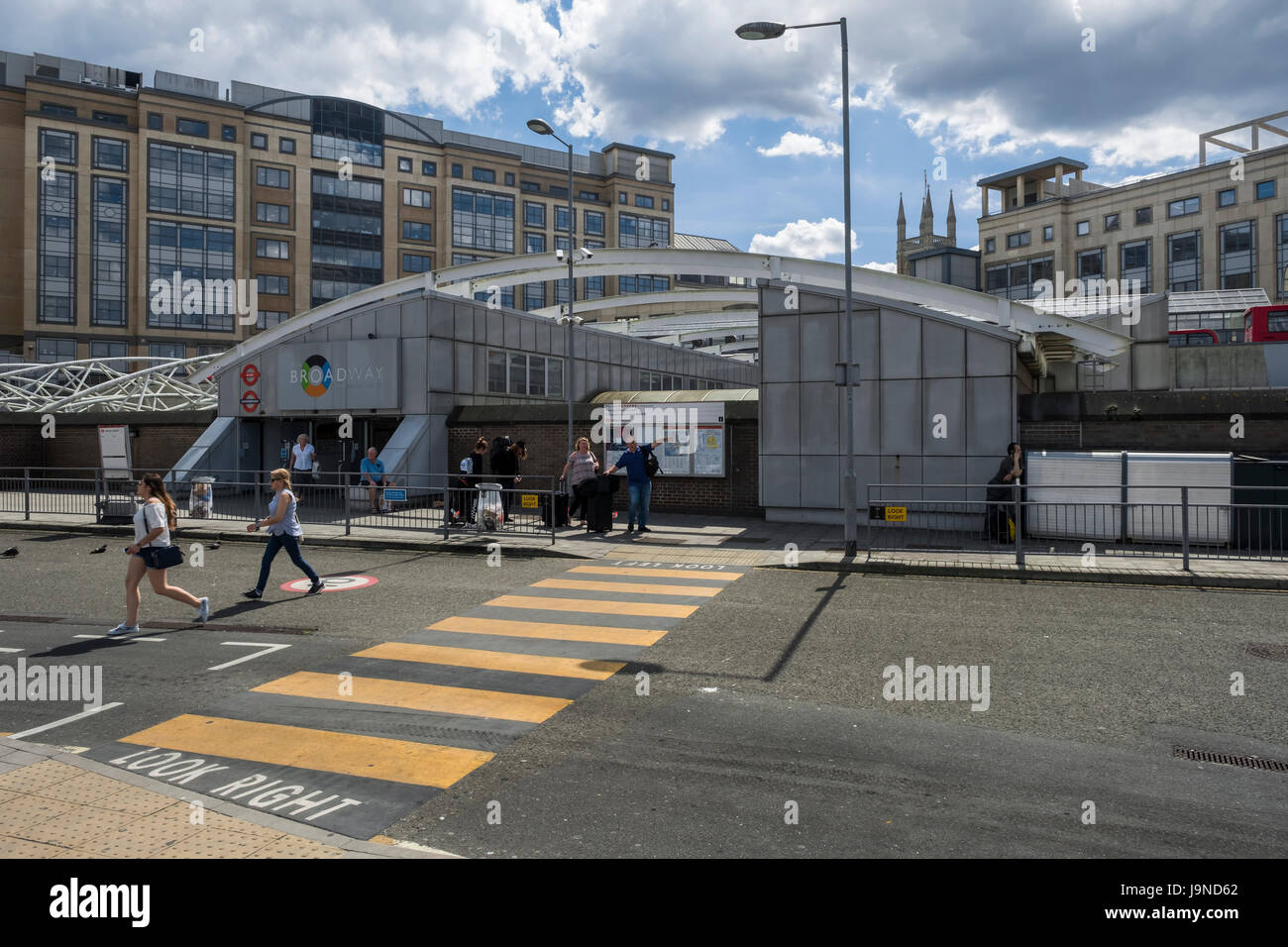 Hammersmith Station High Resolution Stock Photography and Images - Alamy