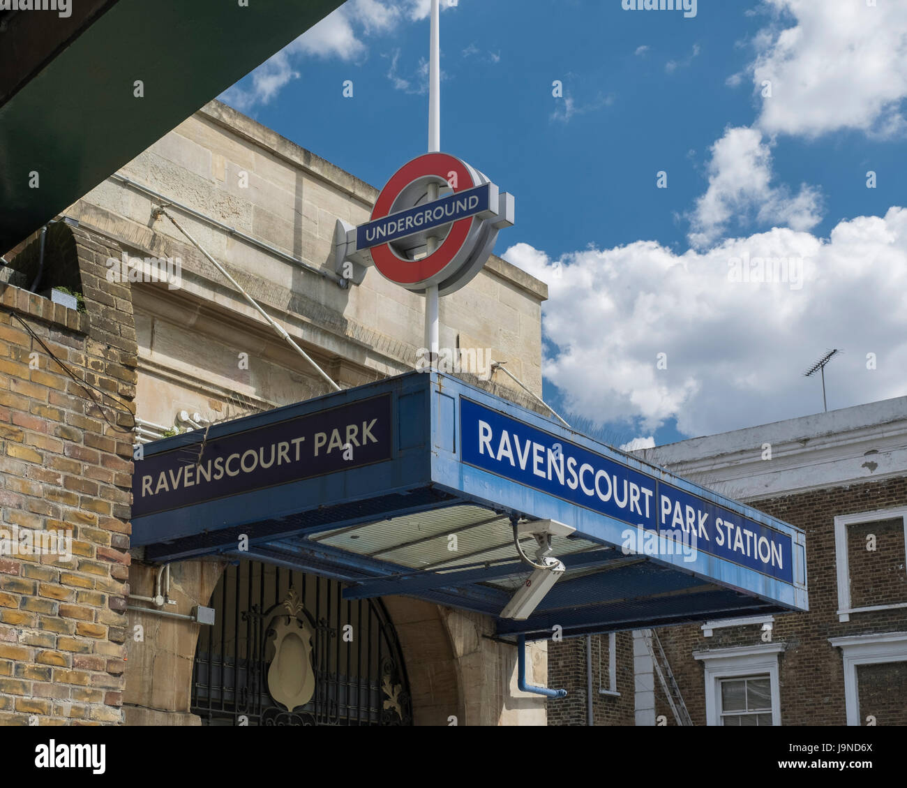 Ravenscourt hi-res stock photography and images - Alamy