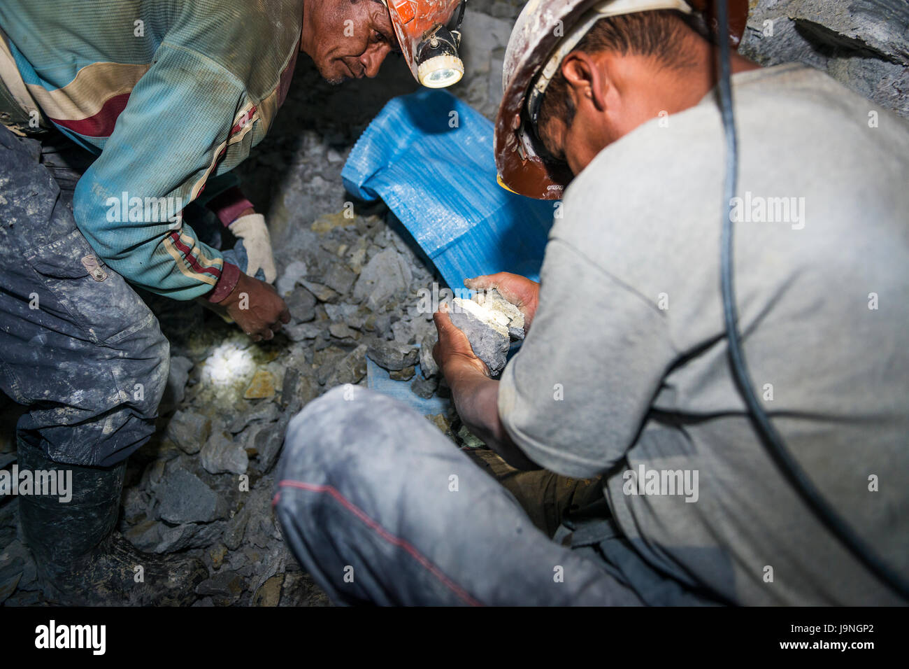 Silver miners potosi bolivia hi-res stock photography and images - Alamy