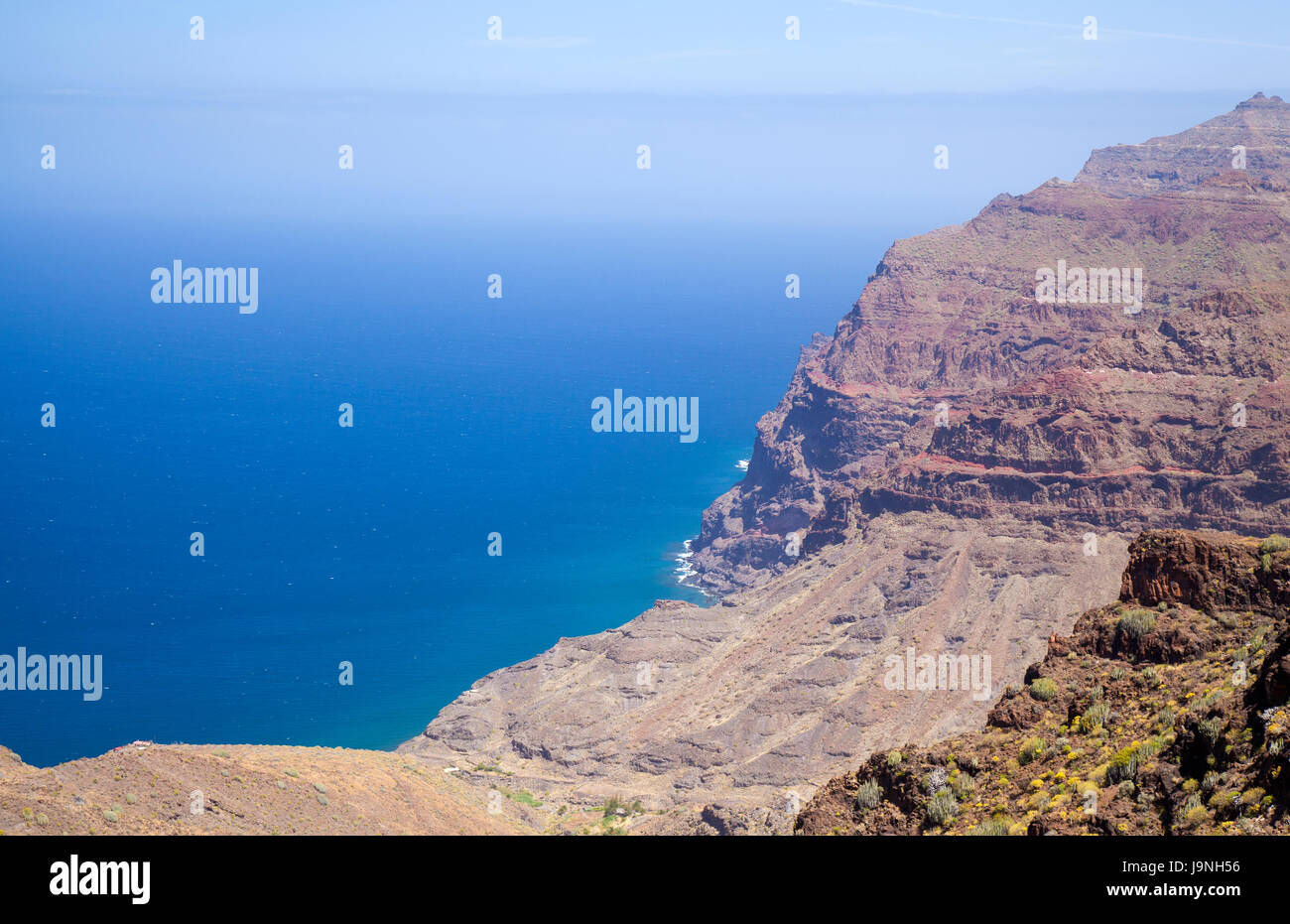 Western Gran Canaria, May, hiking route Tasartico - Playa GuiGui ...
