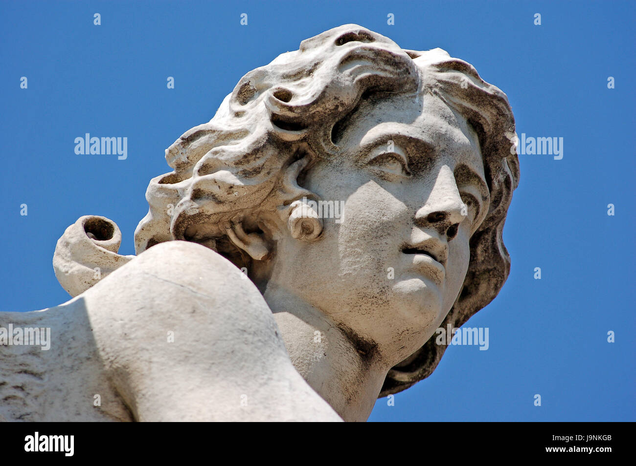 Marble angels cross hi-res stock photography and images - Alamy