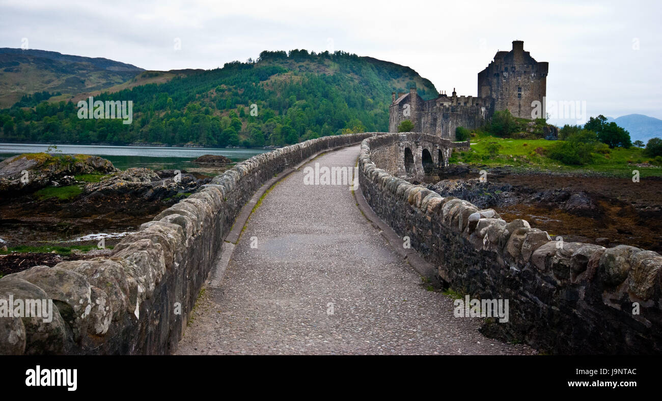 house, building, tower, monument, famous, stone, bridge, cloudy ...