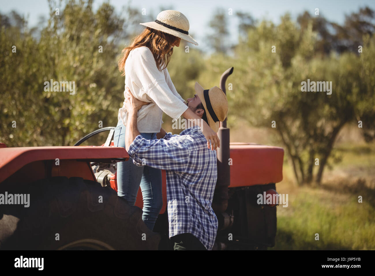 Couple tractor hi-res stock photography and images - Alamy