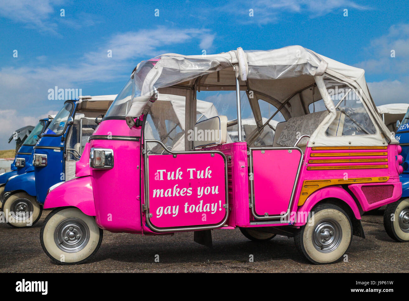Tuk tuk vehicle hi-res stock photography and images - Alamy