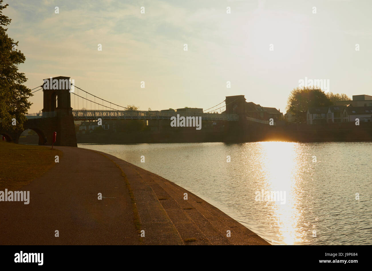 Wilford Suspension Bridge and river Trent at dawn, Victoria Embankment ...