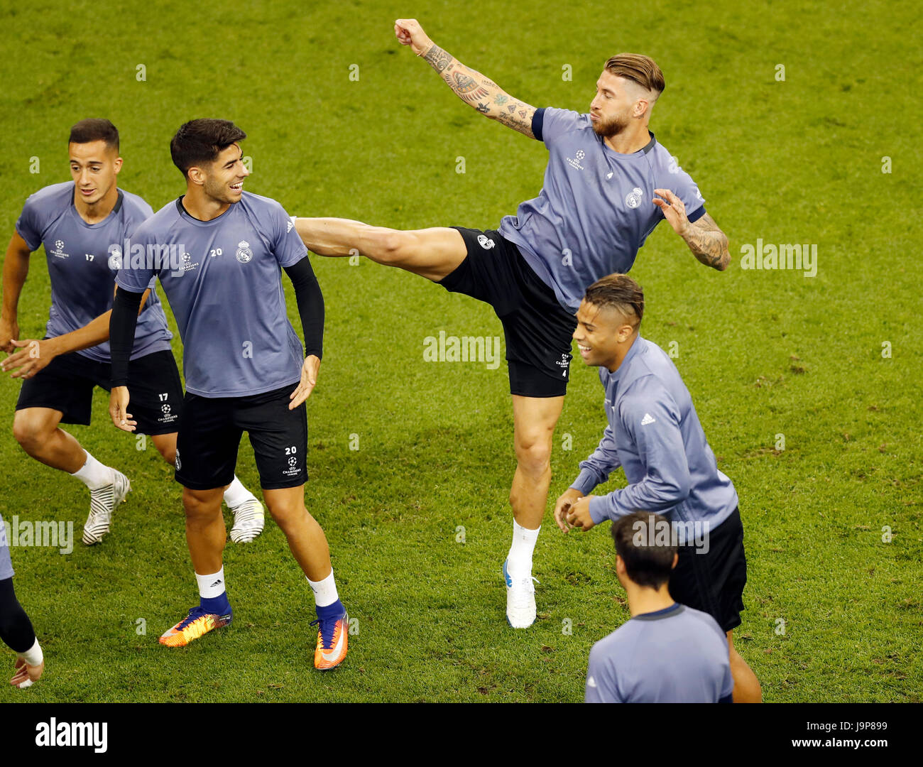 Sergio ramos hi-res stock photography and images - Alamy