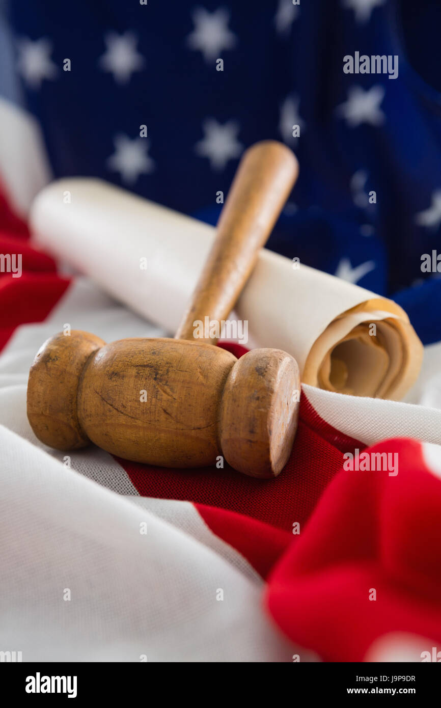 Gavel and documents hi-res stock photography and images - Alamy