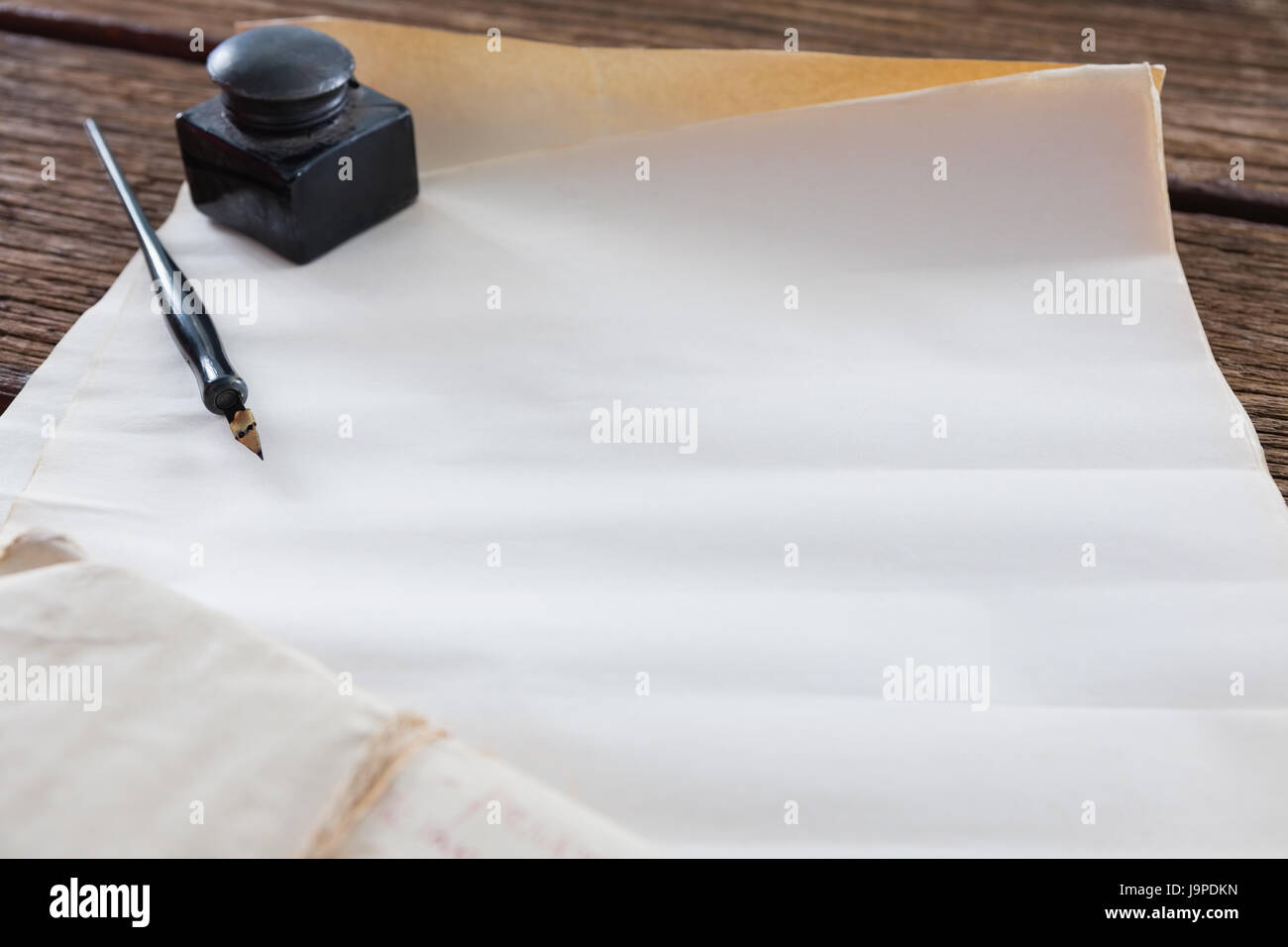 Ink Pot And Pen High Resolution Stock Photography and Images - Alamy