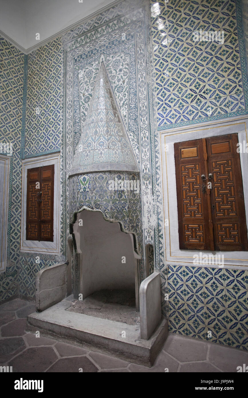 Turkey,Istanbul,Topkapi palace,inside,harem,chimney,fire space Stock ...