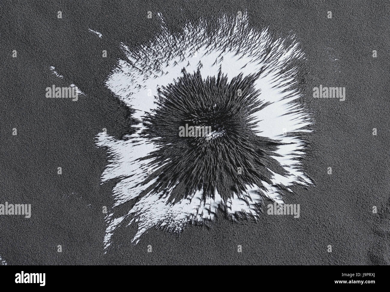 Iron venal splinters,lines of flux,metal splinters,metal,magnetically ...