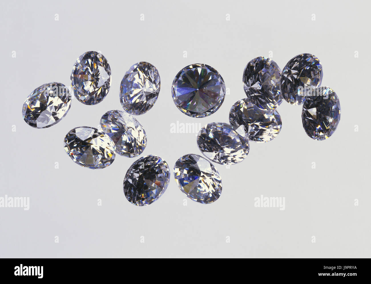 Polished diamonds hi-res stock photography and images - Alamy