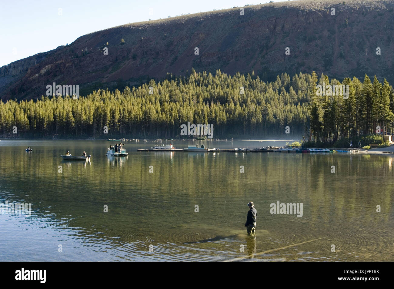 Lake mary mammoth hi-res stock photography and images - Alamy