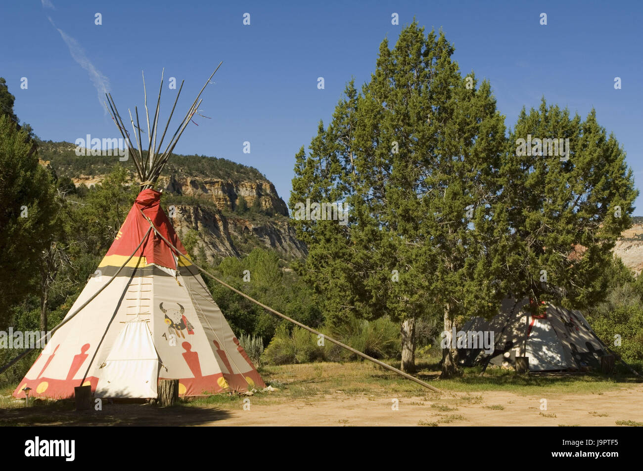 Tepee hi-res stock photography and images - Alamy
