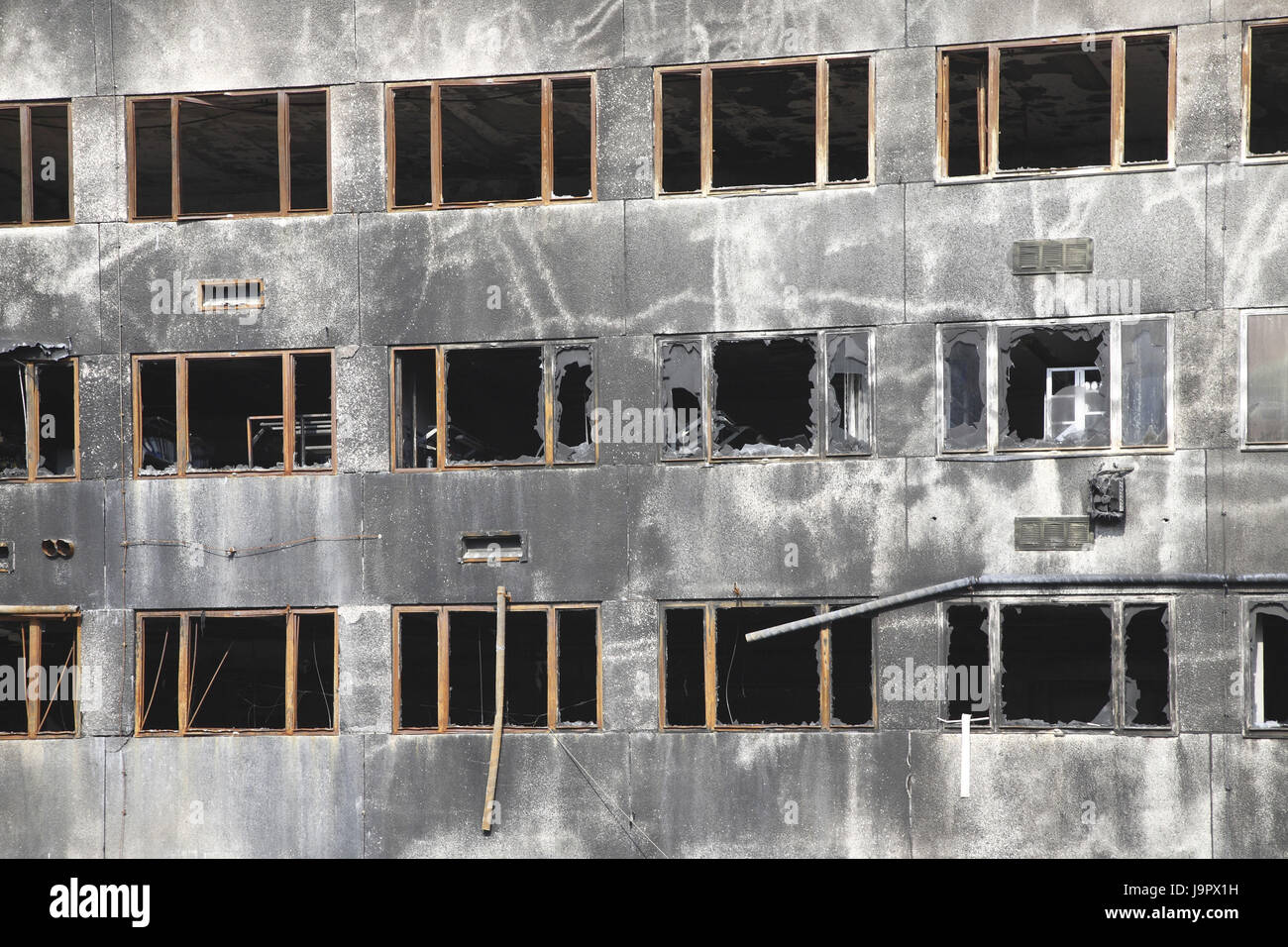 Half finished building hi-res stock photography and images - Alamy