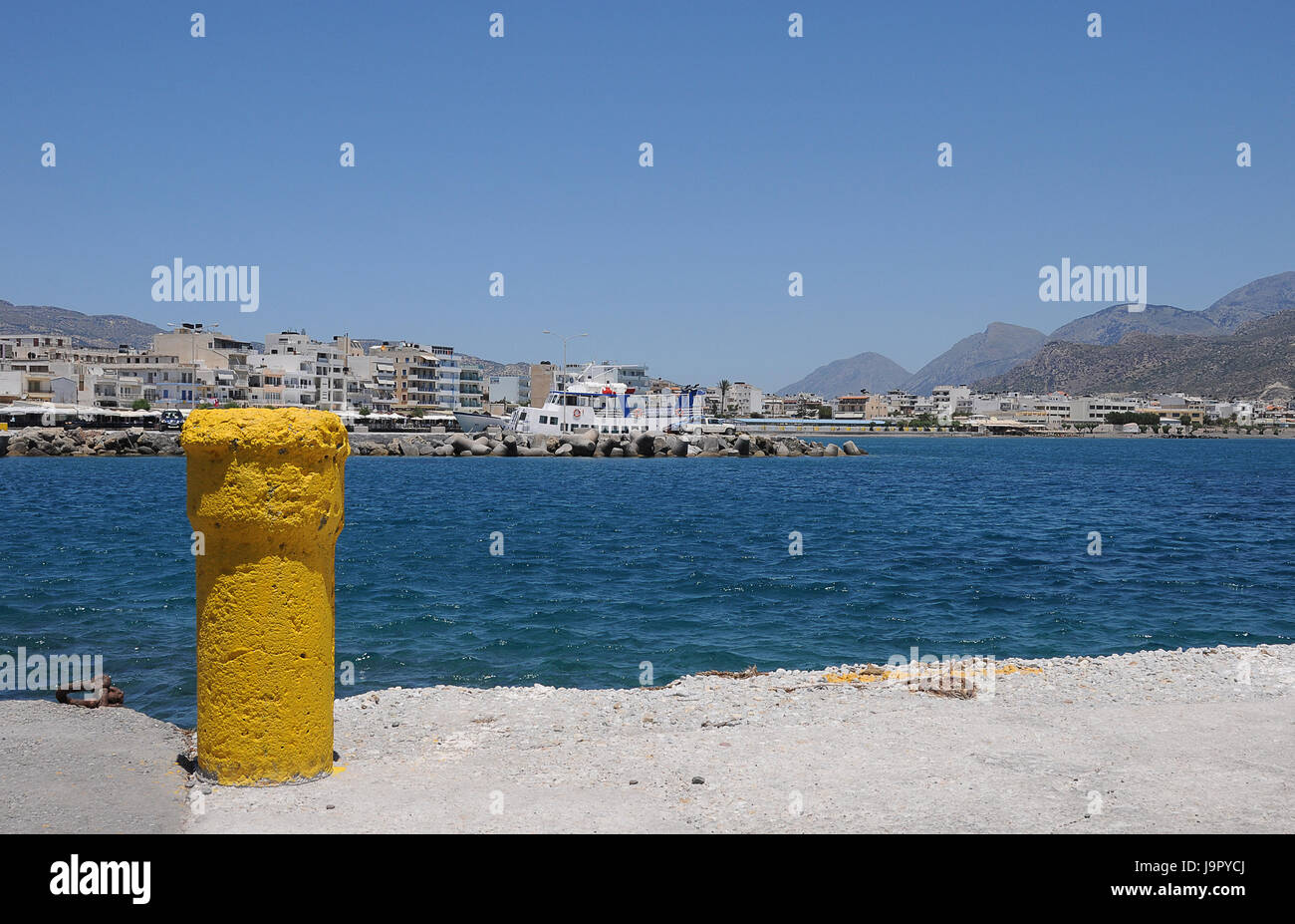 harbor, yellower, harbours, seaport, yellow, crete, navigation ...