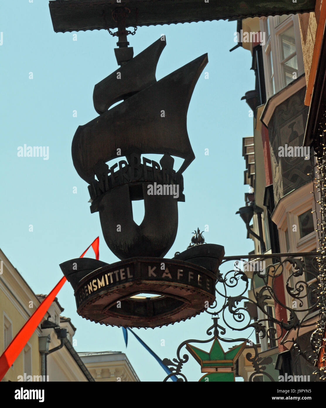 Guild symbols hi-res stock photography and images - Alamy