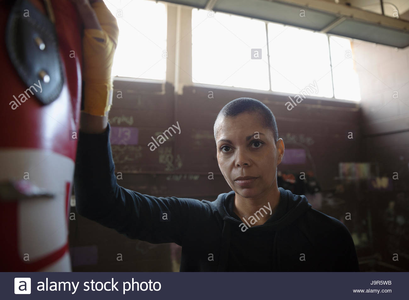 Portrait black female boxer hi-res stock photography and images - Alamy