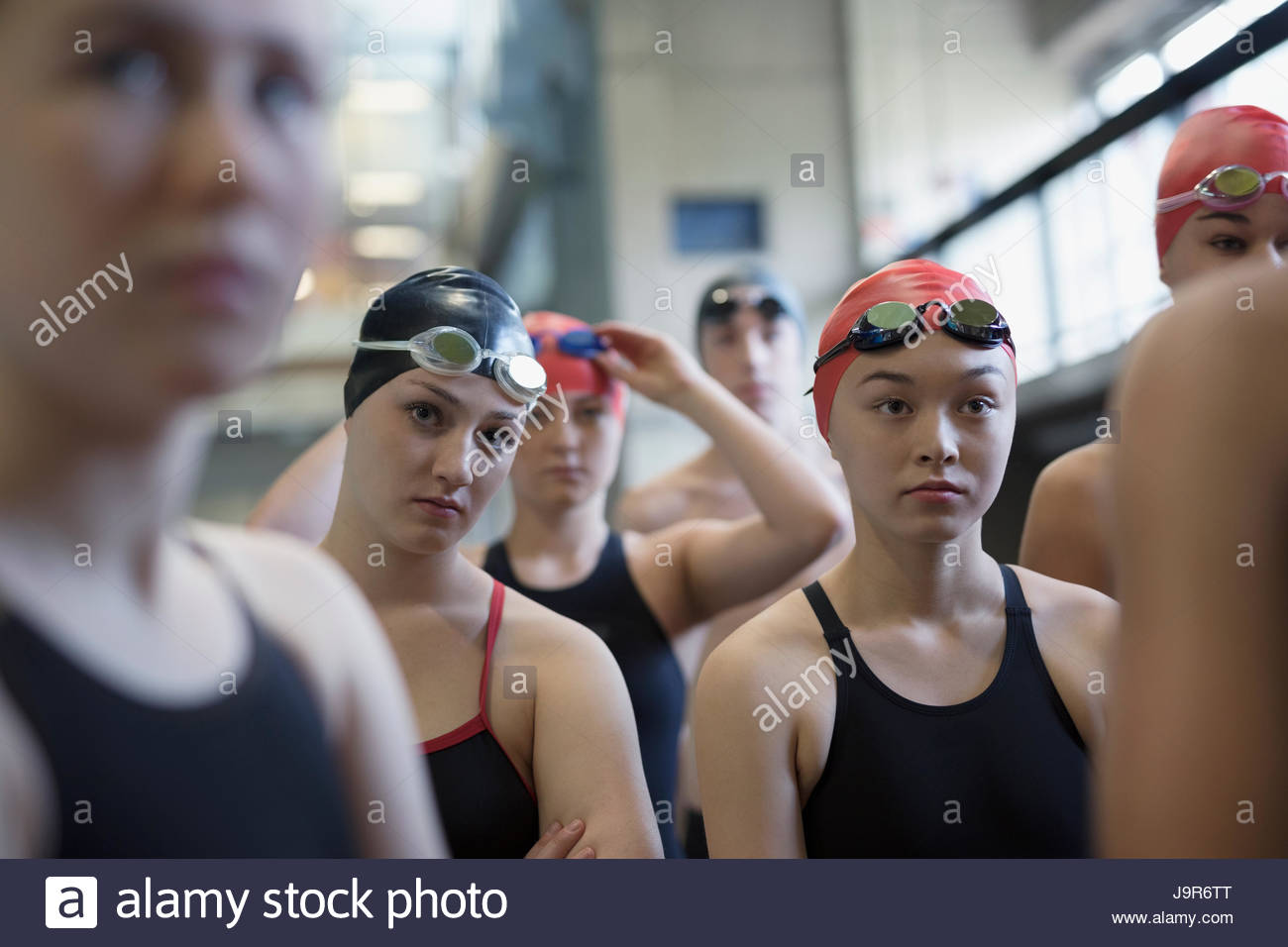 Women listening standing hi-res stock photography and images - Alamy