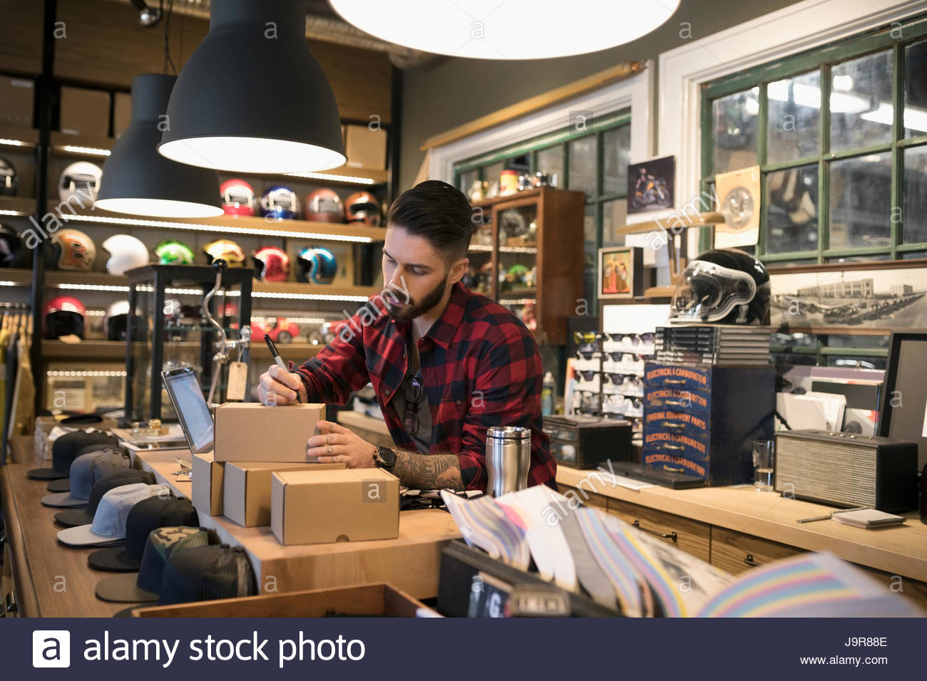 Writing box hi-res stock photography and images - Alamy