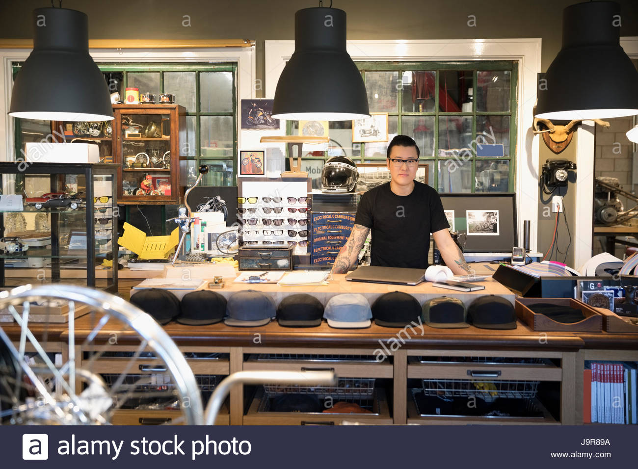 Motorcycle shop hi-res stock photography and images - Alamy