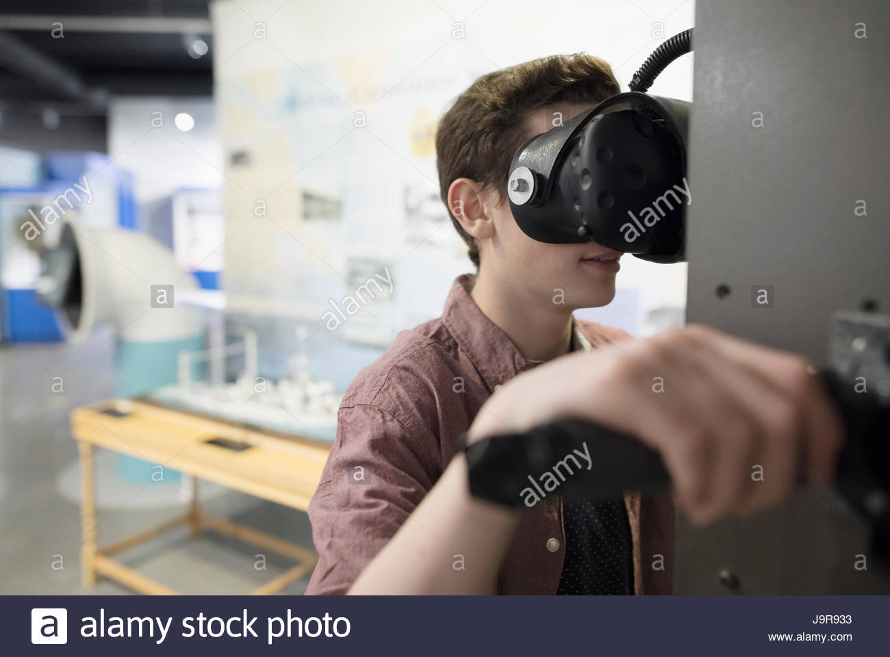 Using periscope hi-res stock photography and images - Alamy