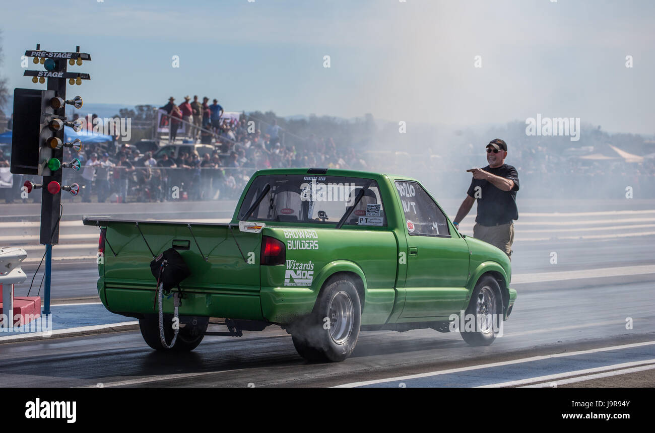 Racing pick up truck hi-res stock photography and images - Alamy