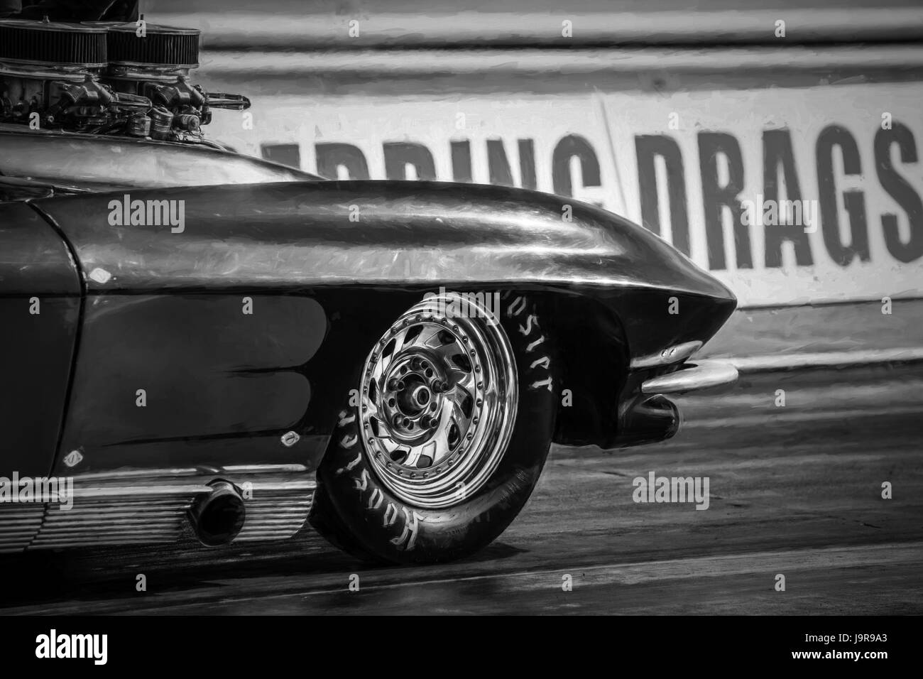Tire smoke Black and White Stock Photos & Images - Alamy