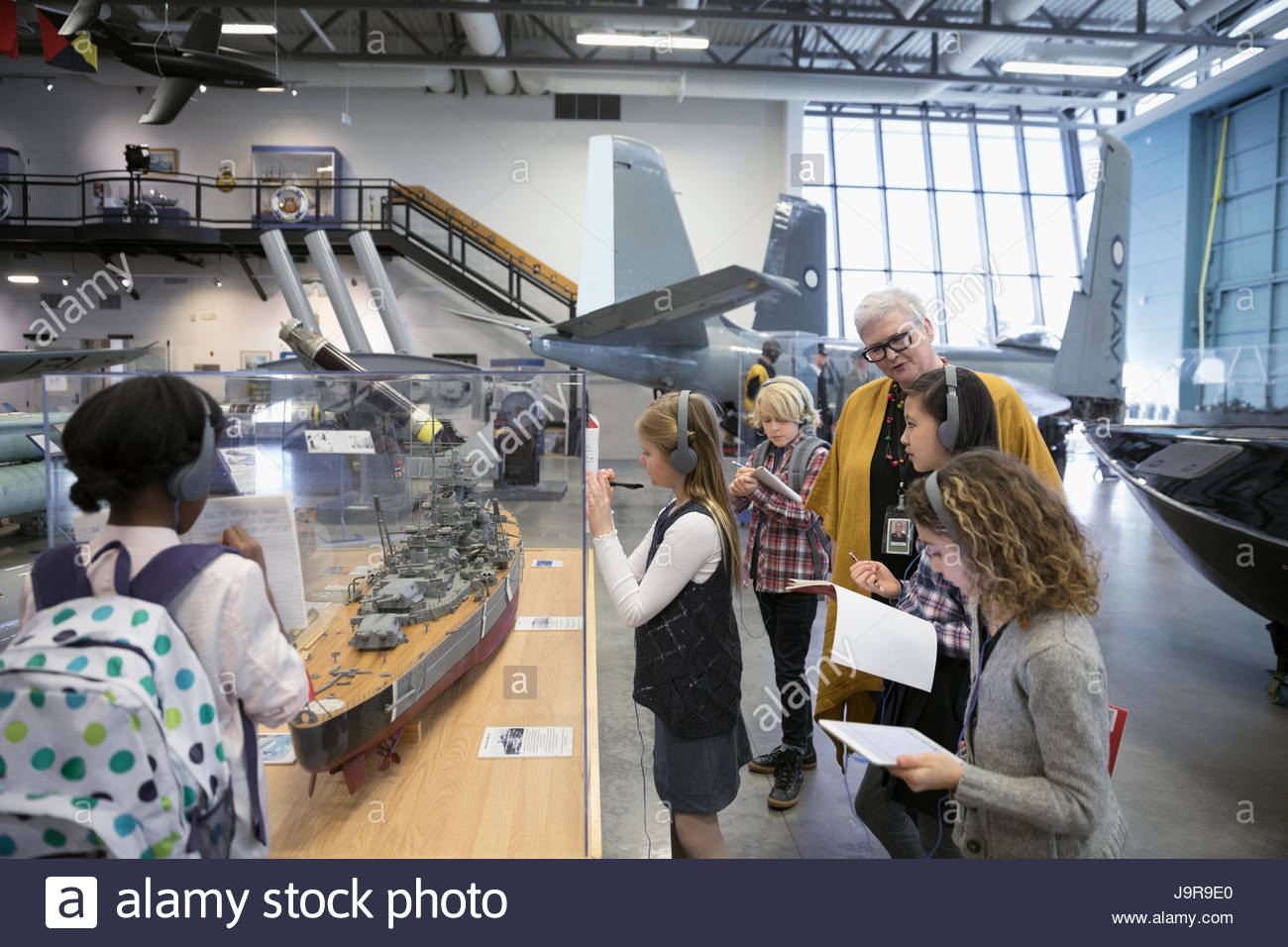 Child museum notes hi-res stock photography and images - Alamy