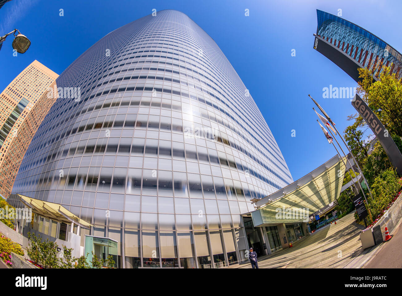 Dentsu Building Tokyo Stock Photo - Alamy