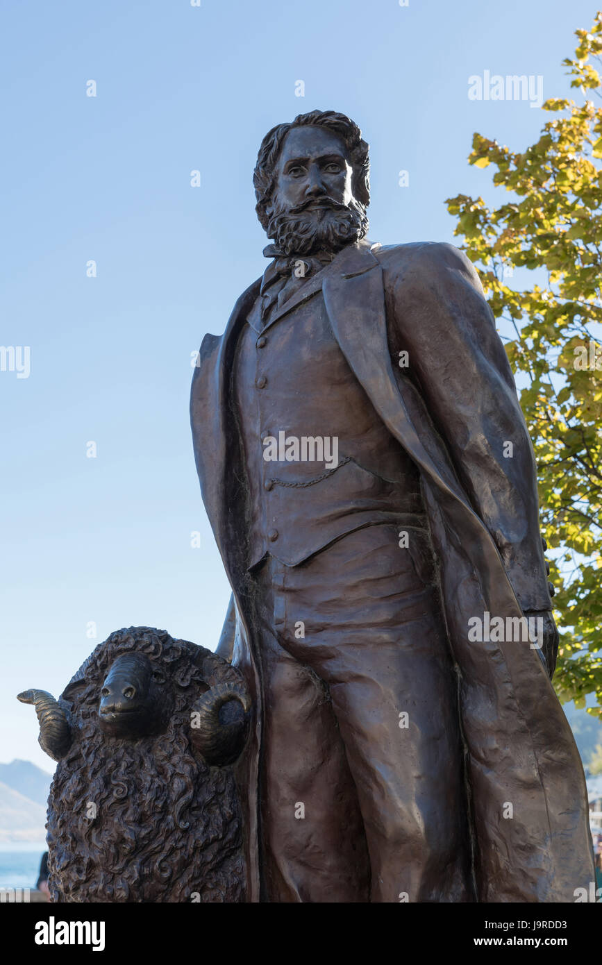 Founder of queenstown hi-res stock photography and images - Alamy