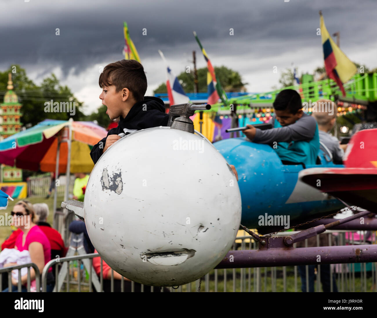Rocket ride at the county fair Stock Photo - Alamy