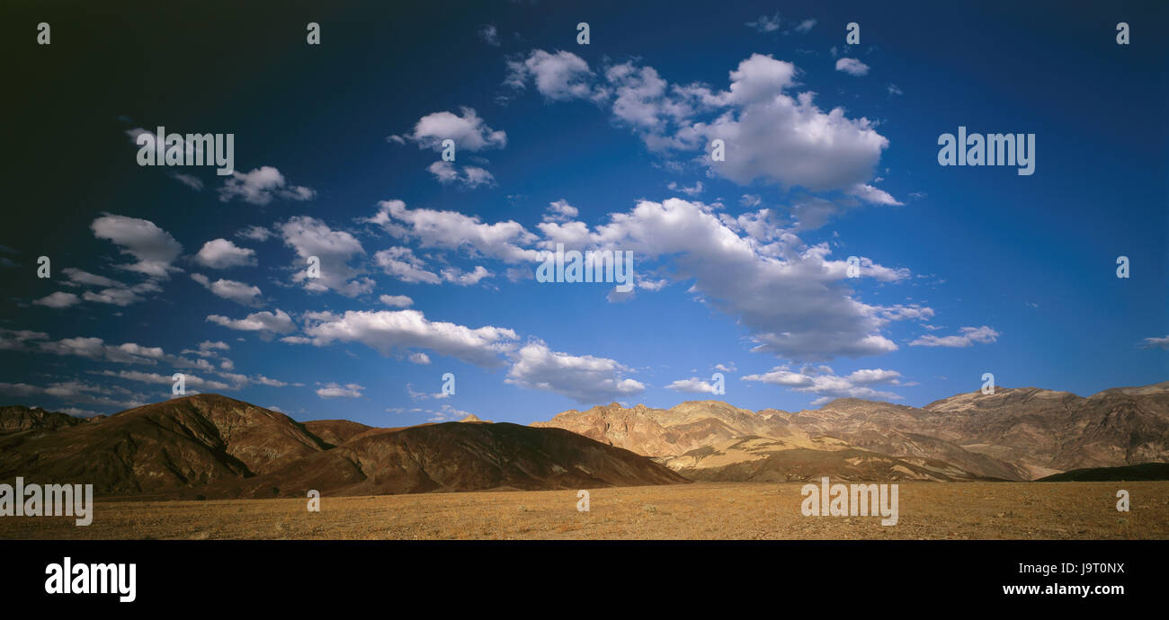 The USA,California,Death Valley Nationwide park,scenery,mountains,cloudy skies,mountain ...
