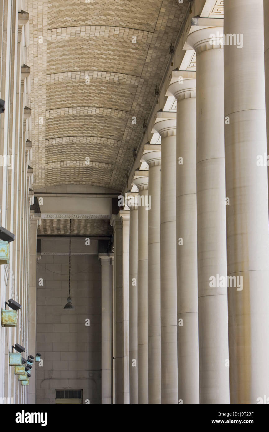 Station Pillars High Resolution Stock Photography and Images - Alamy