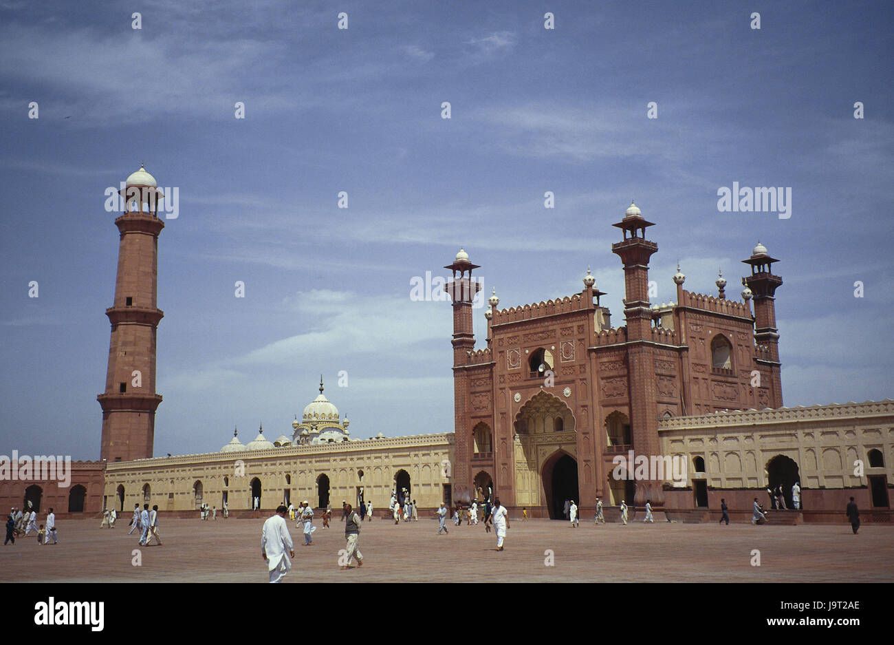 Pakistan,Lahore,Badshahi mosque,passer-by,architecture,Asia,structure ...