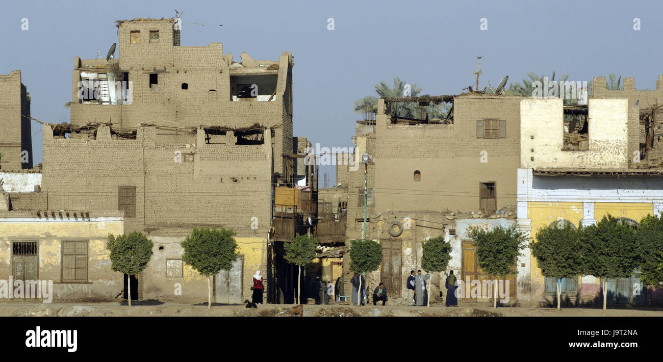 Egypt,Nile valley,local view,passer-by Stock Photo - Alamy