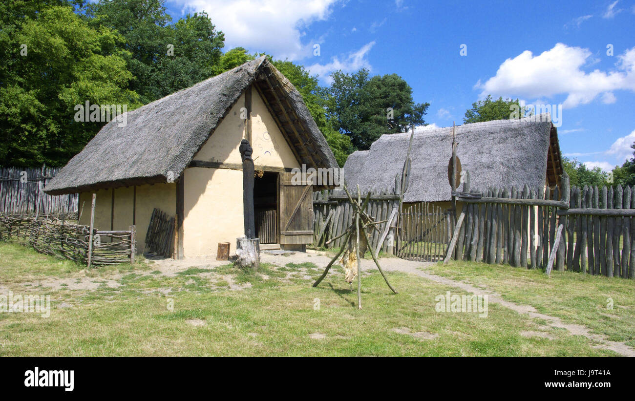 Early settlement structures hi-res stock photography and images - Alamy