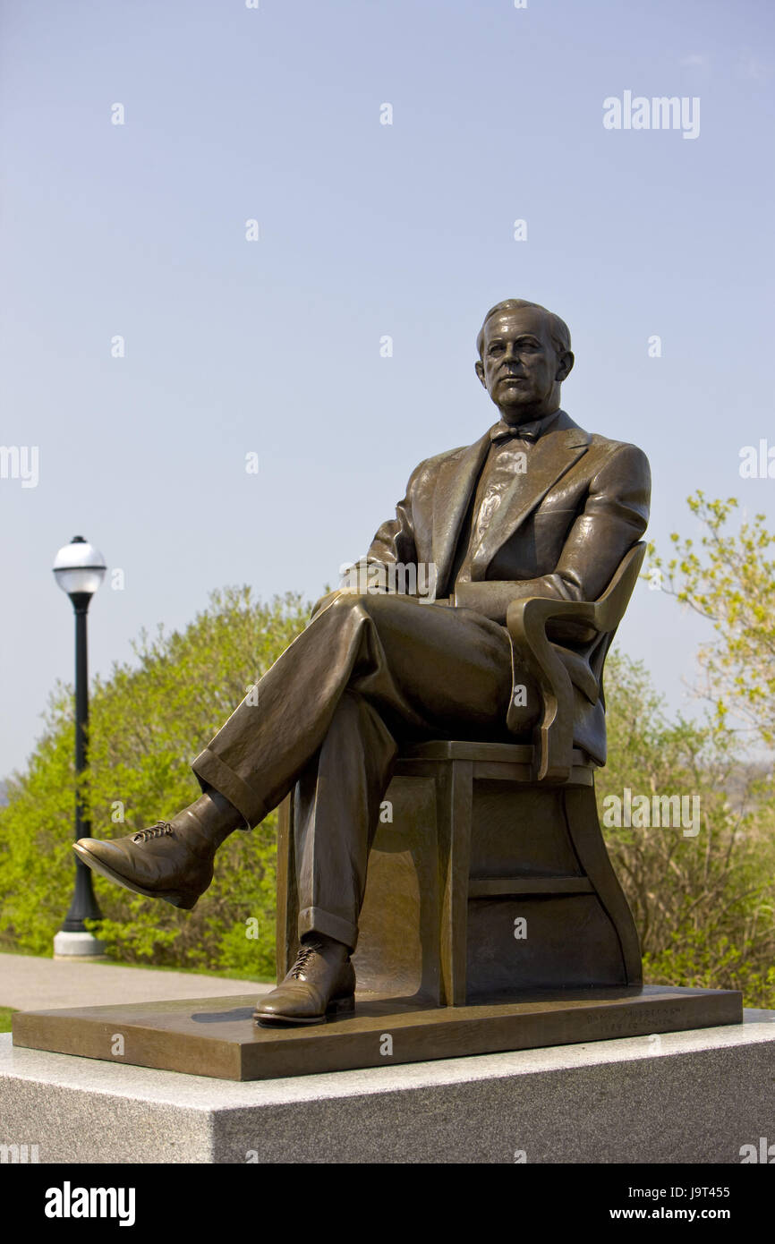 Canada politician parliament hi-res stock photography and images - Alamy