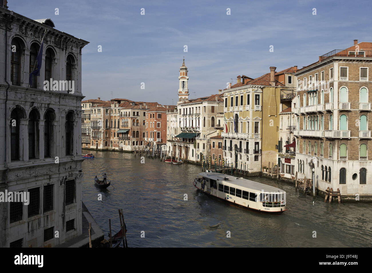 Boot of italy hi-res stock photography and images - Alamy